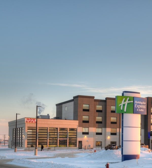 Holiday Inn Express & Suites Moose Jaw - Moose Jaw