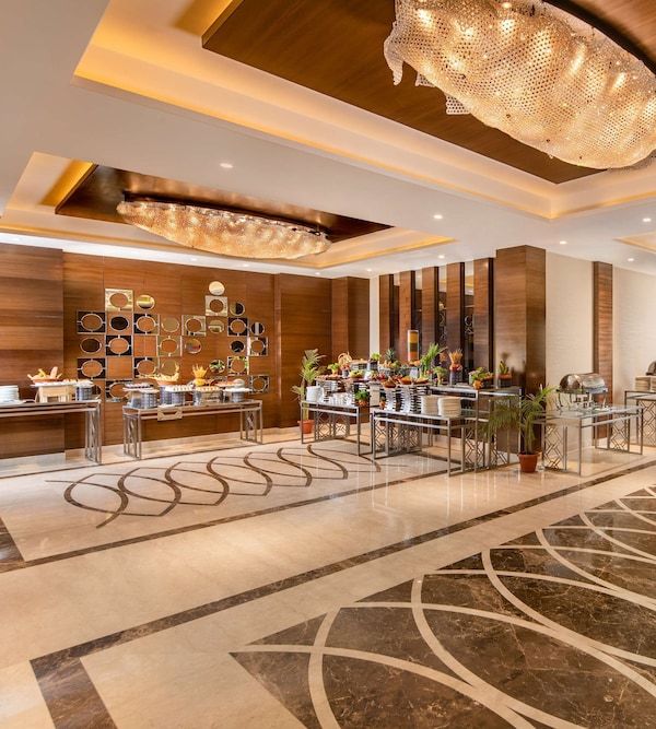 Nirvana Sarovar Portico Gorakhpur - Gorakhpur