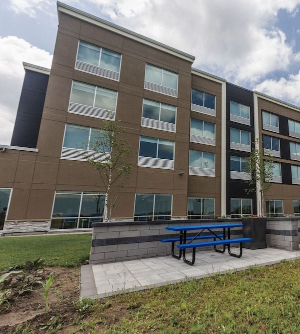 Holiday Inn Express & Suites Welland - Welland