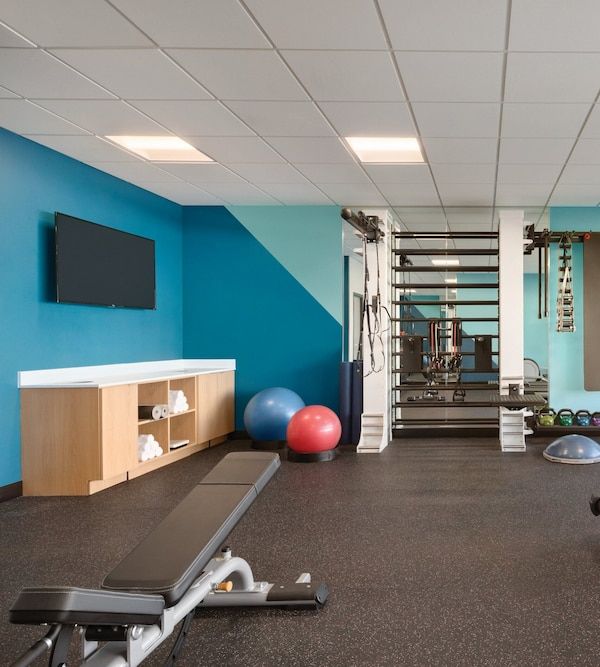 Avid Hotel Zeeland - Saugatuck, MI