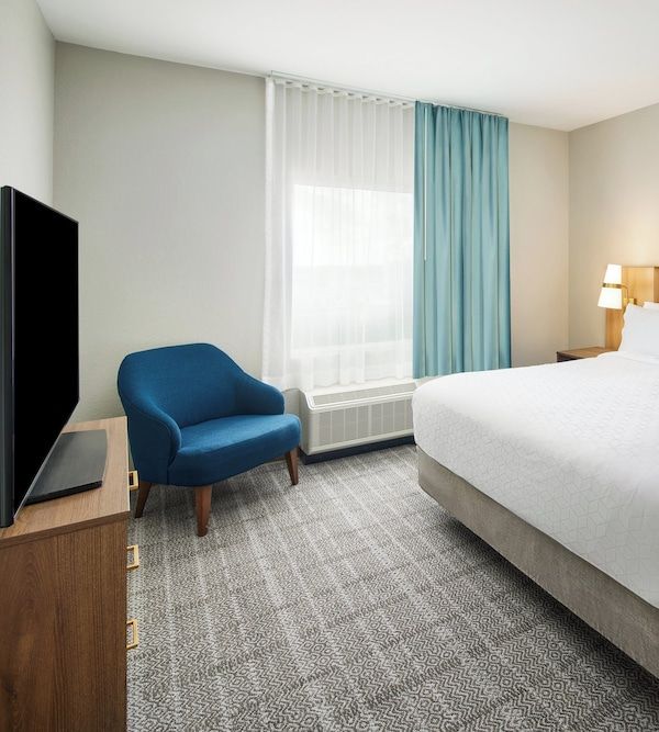 Staybridge Suites Auburn – University Area - Auburn, AL