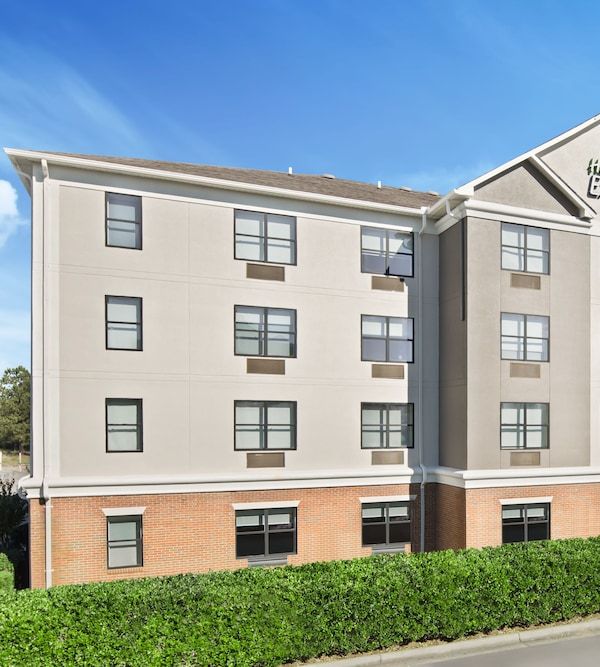 Holiday Inn Express & Suites Byron - Warner Robins, GA
