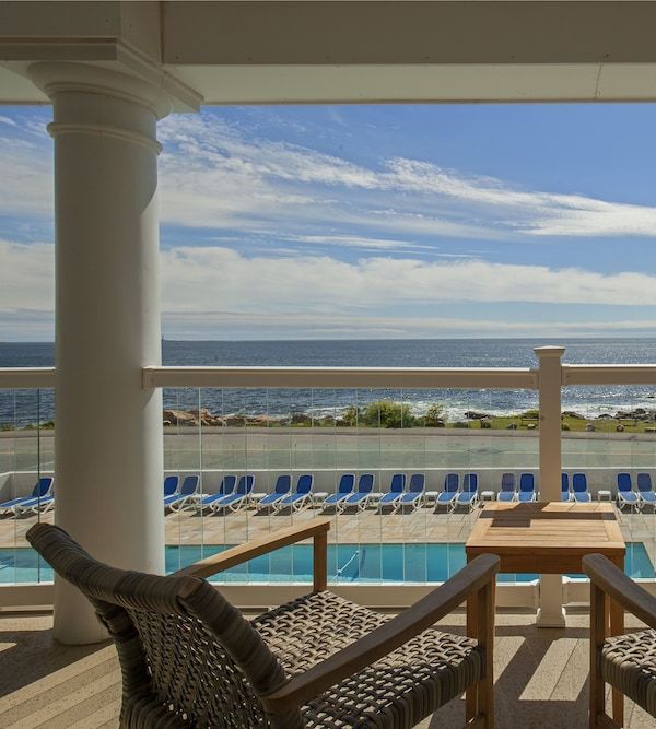 Ocean House Hotel At Bass Rocks - Massachusetts