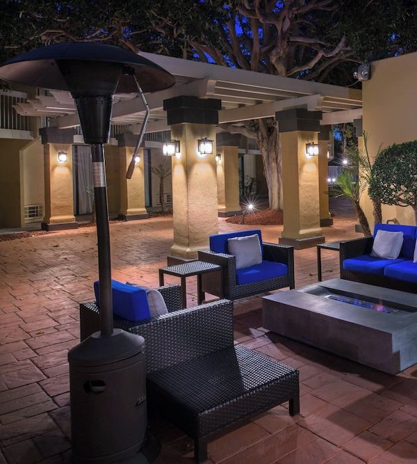 Holiday Inn Oxnard - Ventura By Ihg - Oxnard, CA