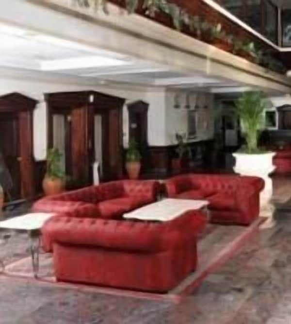 Bahrain Carlton Hotel - Bahrain