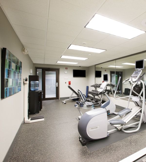 Holiday Inn Express Hastings - Hastings, NE