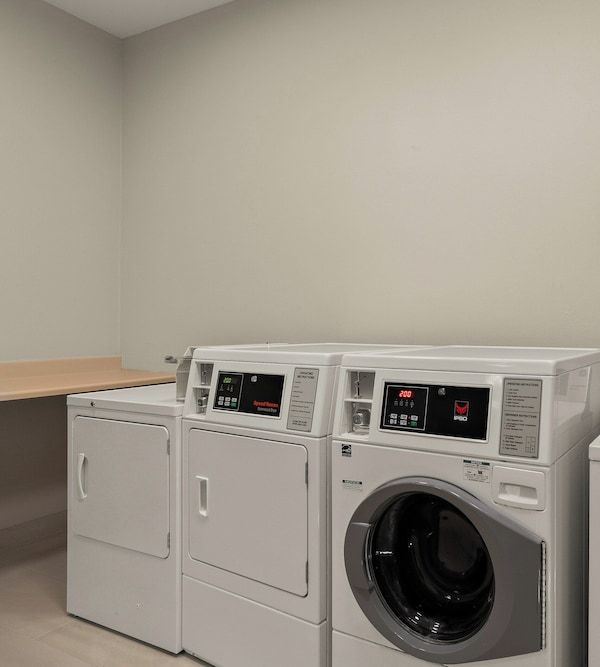 Holiday Inn Express & Suites Oklahoma City Nw-quail Springs By Ihg - Edmond