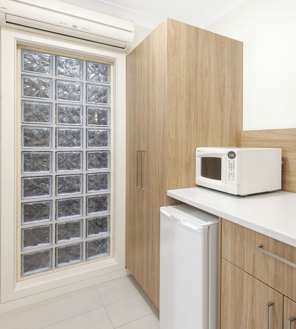 Elizabethan Lodge - Melbourne