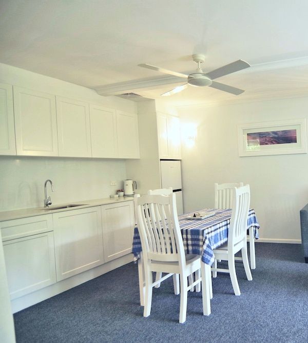 Debbie's Place - Rainbow Beach