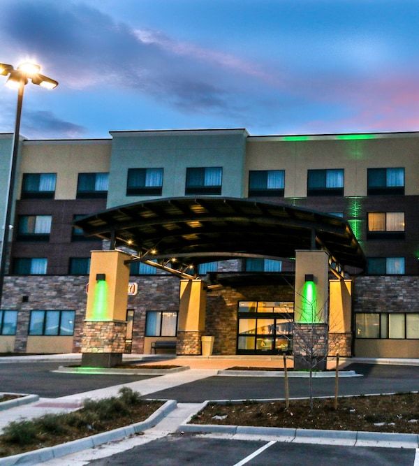 Holiday Inn & Suites Denver Tech Center-centennial - Aurora, CO