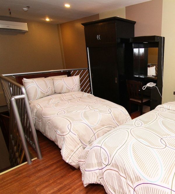 Uptown Condotel - Cagayan de Oro