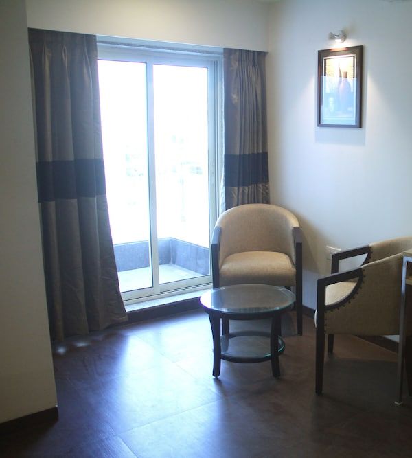 Hotel The Blossom - Gujarat