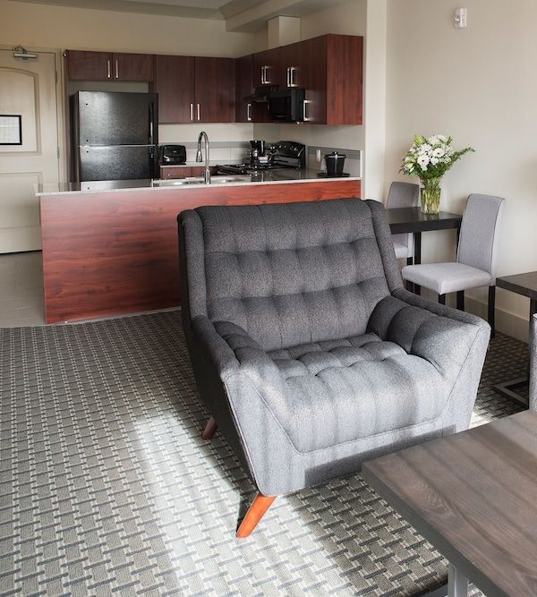 Chateau Nova Yellowknife - 