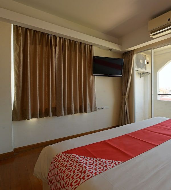 Grand Smile Wellness Resort - Pattaya