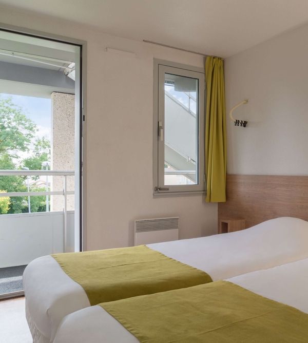 Premiere Classe Saintes - Saintes