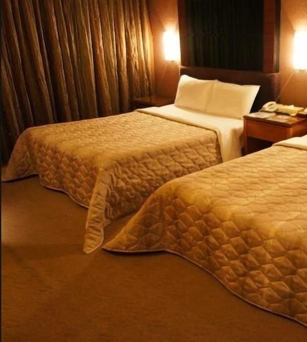 Beveriy Garden Motel - Chiayi