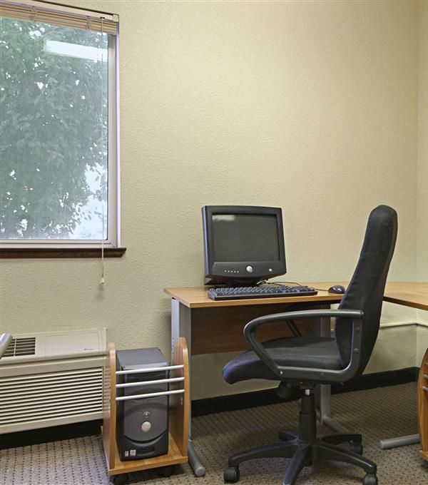 Holiday Inn Express Redding North – Shasta Lake - Redding, CA