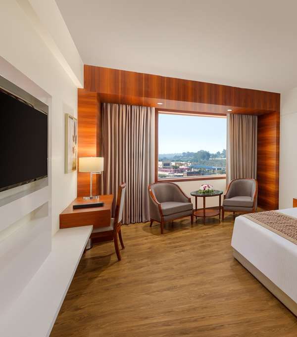 Viraj Sarovar Portico Jammu Nh-1 Bari Brahmana, Jammu-181133 - Jammu