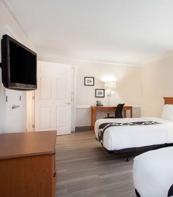 Holiday Inn Express St. Albans By Ihg - Vermont