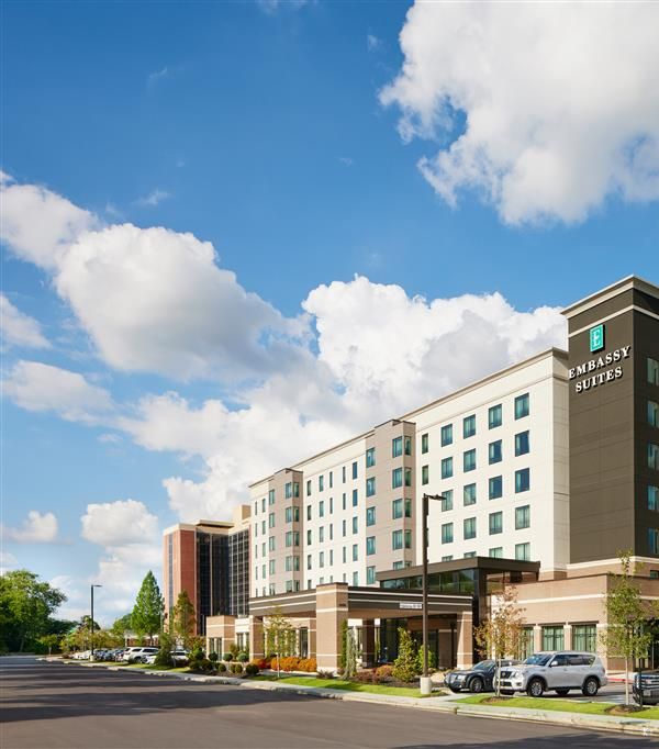 Embassy Suites By Hilton Atlanta Airport North - Atlanta, GA