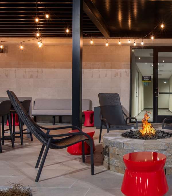 Home2 Suites By Hilton Jacksonville Downtown - Orange Park, FL