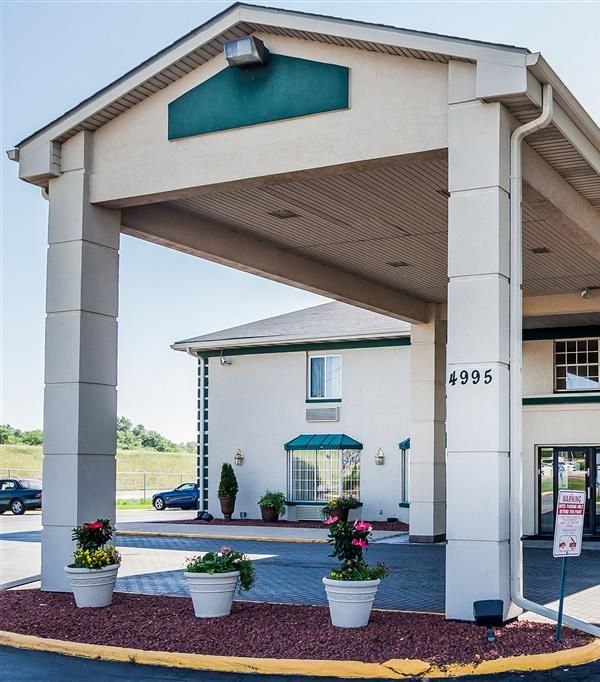 Quality Inn & Suites Des Moines - Merle Hay Road - Des Moines, IA