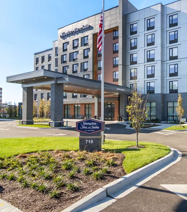 Hampton Inn & Suites By Hilton Chicago Medical District Uic - Chicago, IL