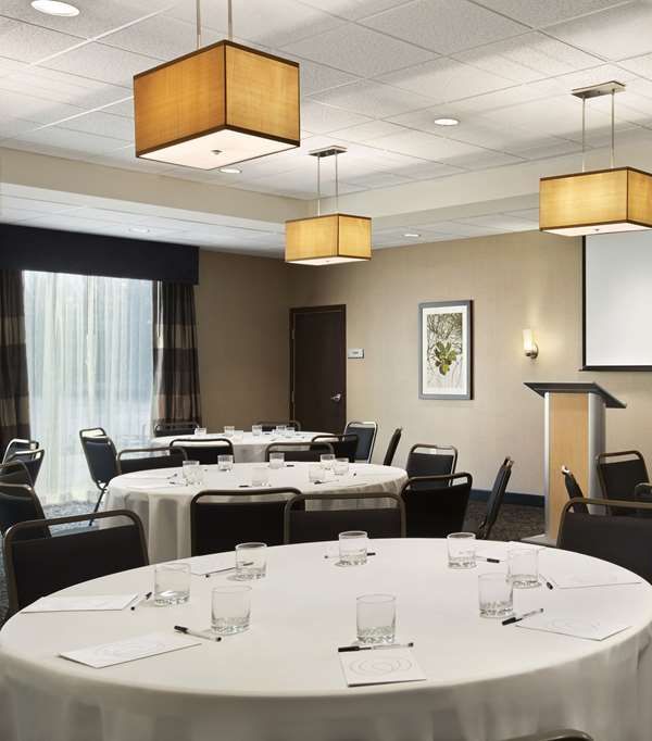 Holiday Inn Express Miami Airport-blue Lagoon Area - Hialeah, FL