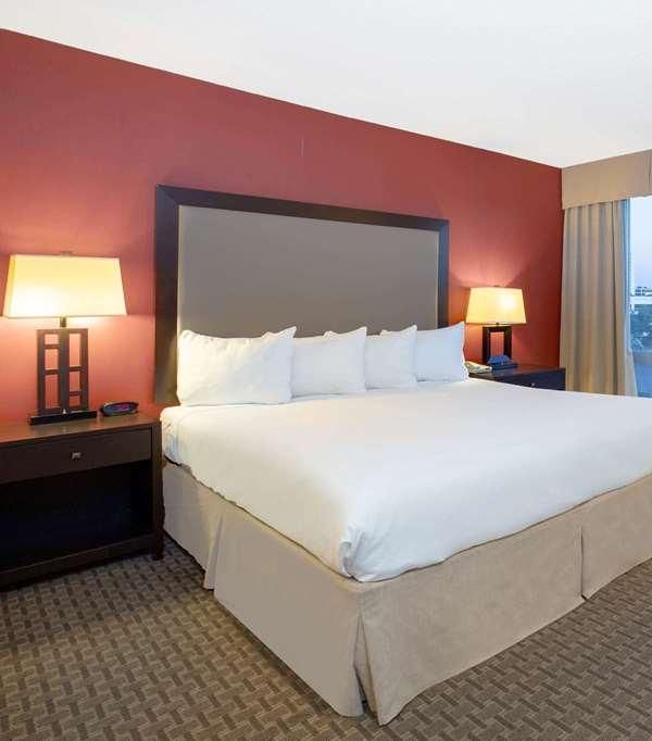 Holiday Inn Express & Suites Phoenix - Midtown By Ihg - Phoenix