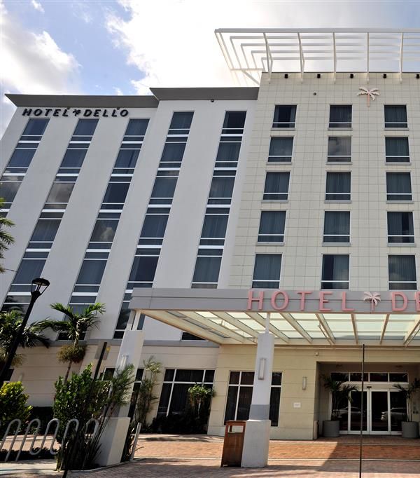 Hotel Dello Fort Lauderdale Airport Tapestry Collection By Hilton - Dania Beach, FL