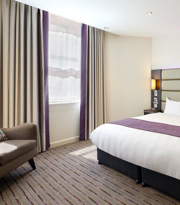 Premier Inn Manchester Salford Quays - Manchester
