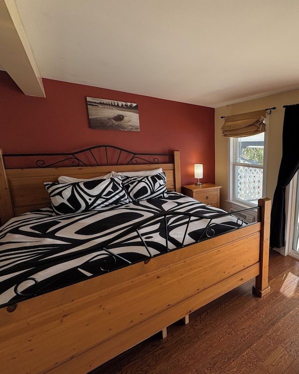 The Lund Resort At Klah Ah Men - Vancouver Island