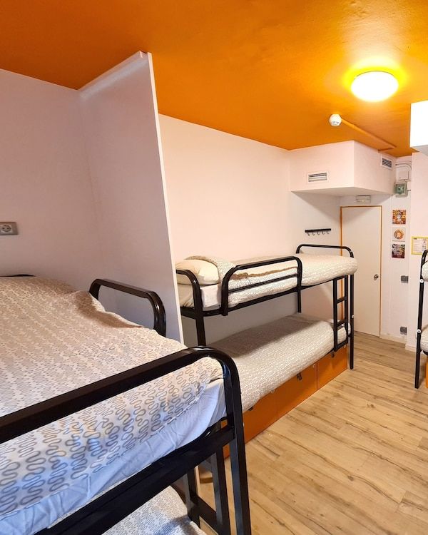 Arc House Gracia - バルセロナ