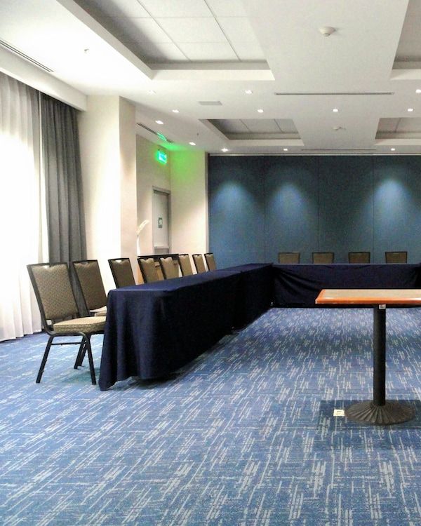 Holiday Inn Express & Suites Toluca Zona Aeropuerto - Toluca