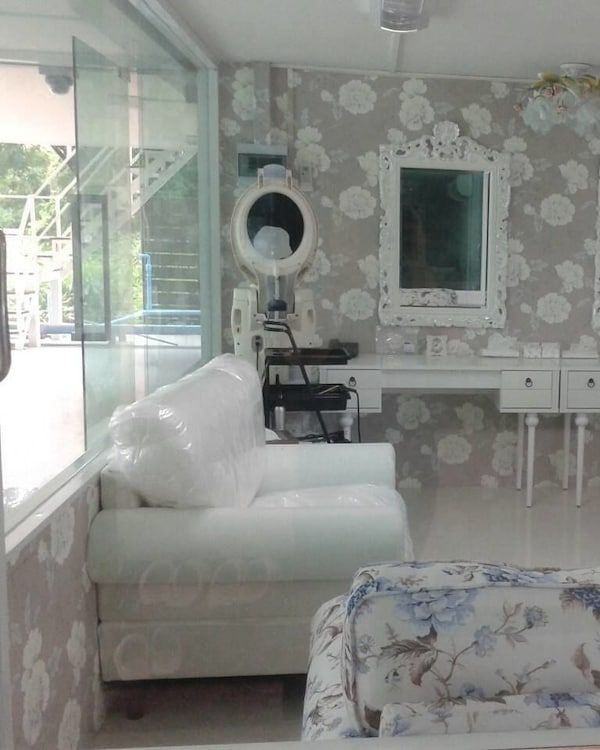 House And Home Residence - Chiang Mai, Thailand