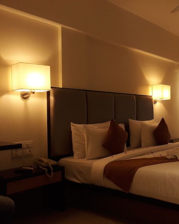 Abhishek Beach Resort & Spa - Ganpatipule
