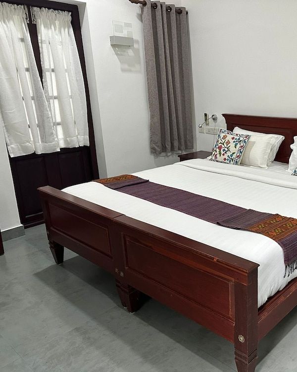 The Villa Romantica - Kochi