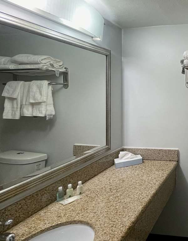 Suburban Studios East Syracuse Carrier Circle - State of New York