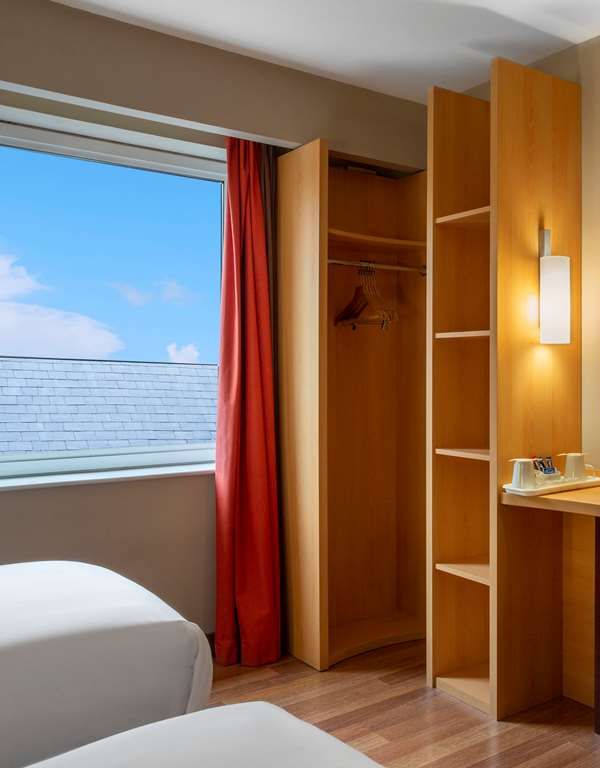 Ibis Belfast Queens Quarter - Belfast