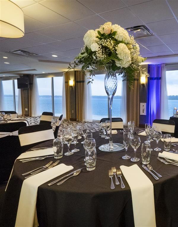 Crowne Plaza Niagara Falls Ny - Riverside By Ihg - Niagara Falls, NY