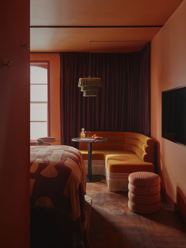 Ember Locke - Earls Court