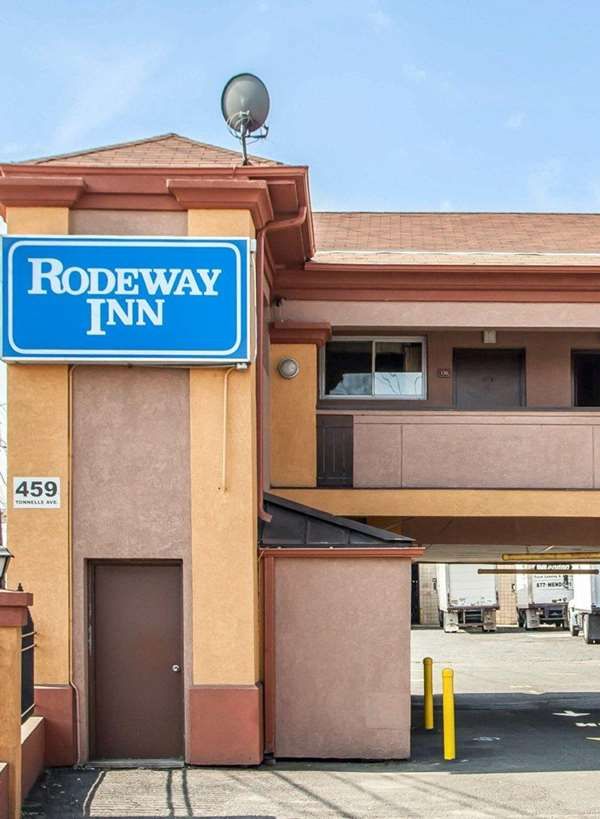 Rodeway Inn Jersey City North - Jersey City, NJ