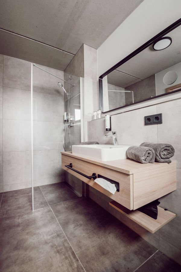 Adebar Stadthotel - Dingolfing