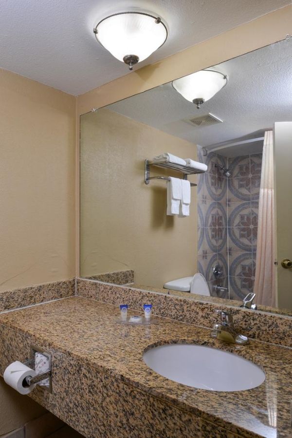 Studio 6 Suites Memphis Tn East Memphis - Memphis, TN