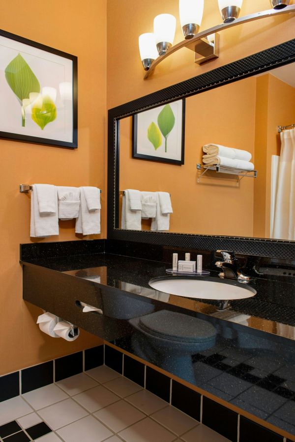 Fairfield Inn And Suites By Marriott Santa Rosa Sebastopol - Santa Rosa