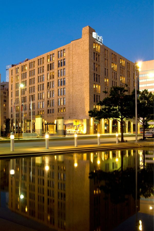 Aloft Dallas Downtown - Dallas