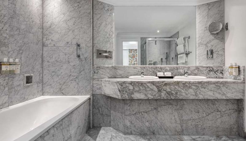 radisson blu london euston