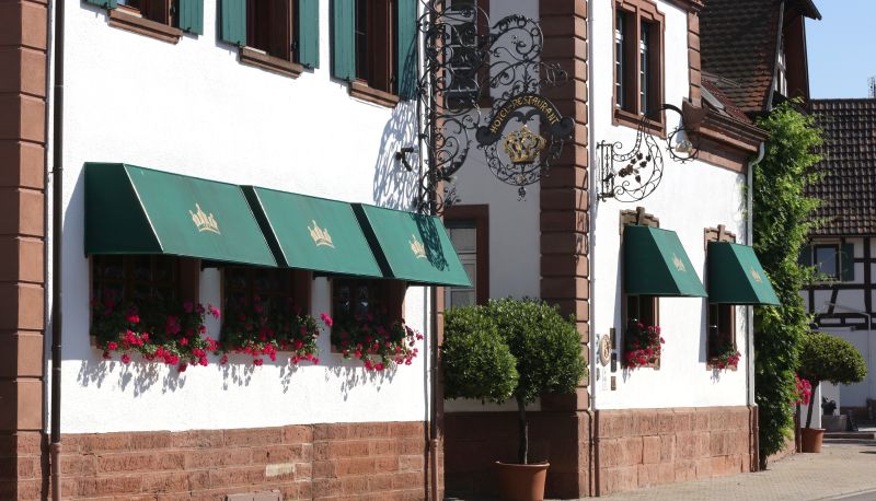 Zur Krone - Herxheim bei Landau/Pfalz - HOTEL DE