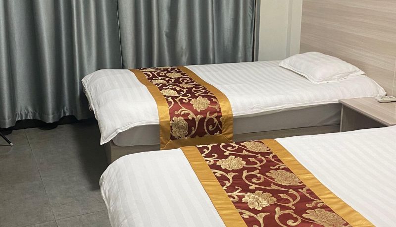 Yajie Hotel (Tongling Station Store) - 2-star hotel in Tongling