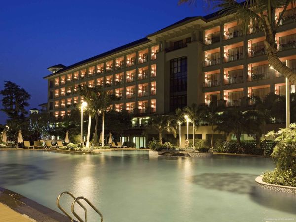 Pullman Hotel & Pullman Living Dongguan Forum - 